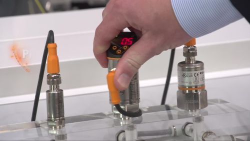 PN7071 - 带显示屏的压力传感器 - ifm